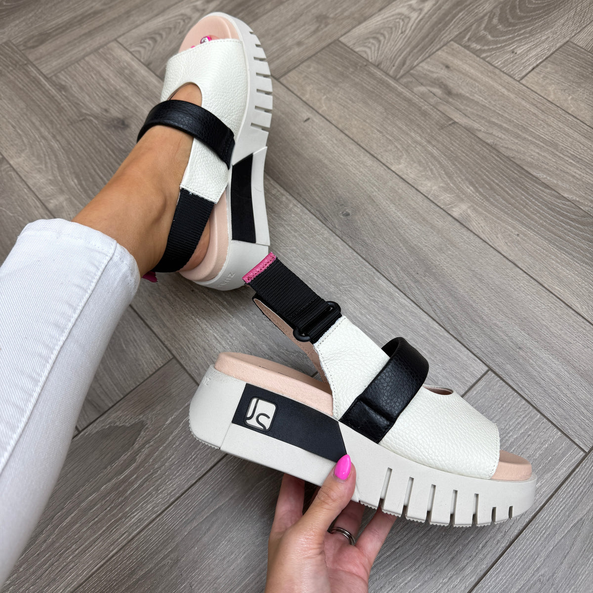 Jose Saenz Platform Sandal With Velcro Heel Strap 4206-BG - Hielo Negr ...