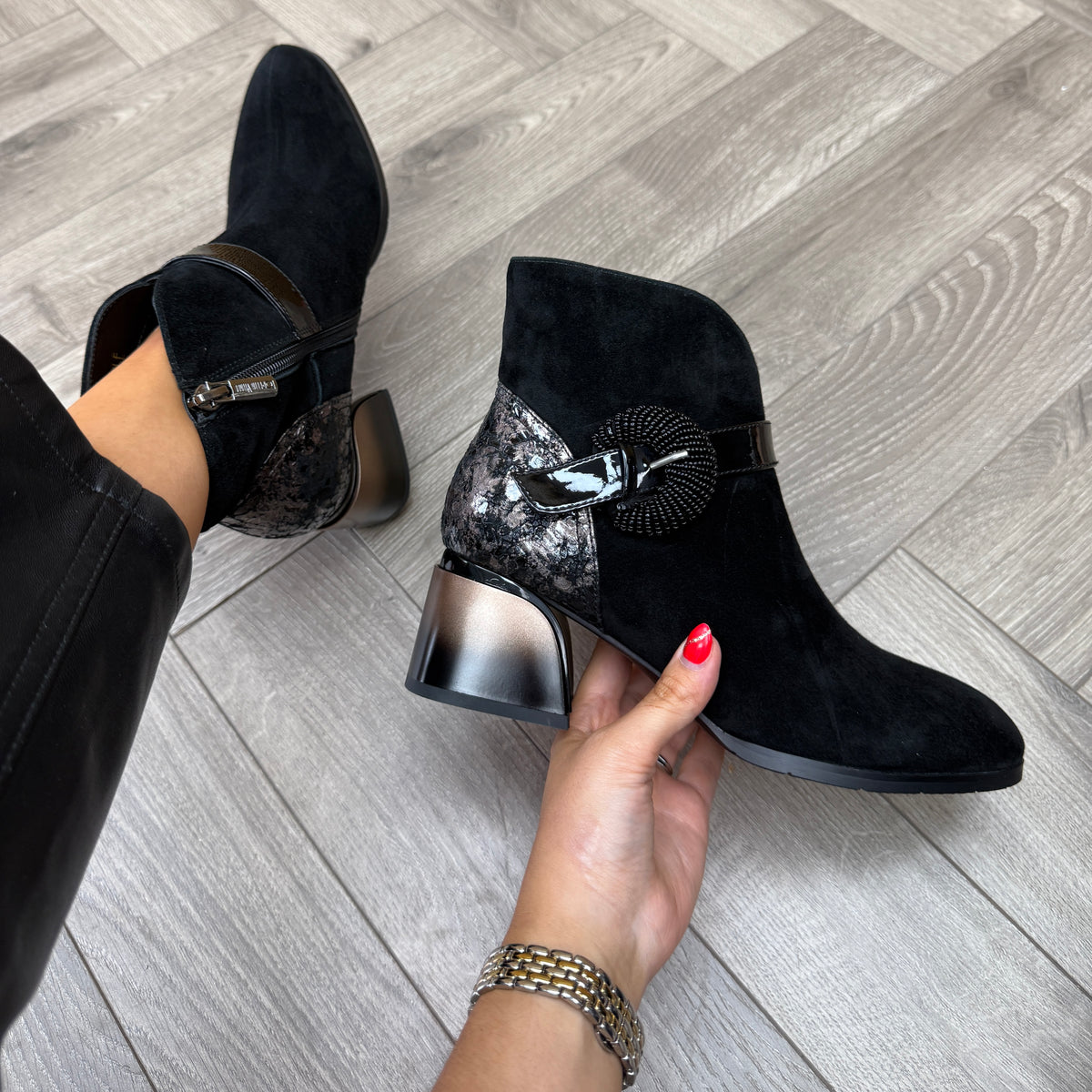 Loretta Vitale C3849A Suede Boot With Ombré Heel - Black (LV10AW ...