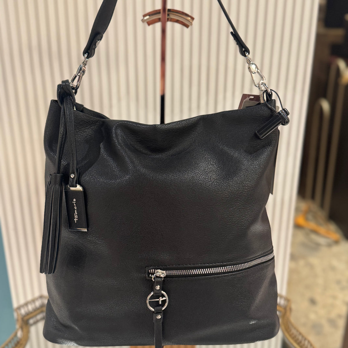 Tamaris (TB9) Shoulder Bag ‘Nele’ - Black – Fred Funk